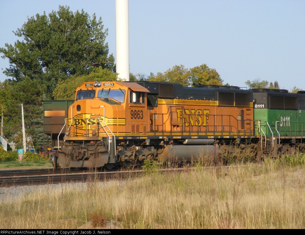 BNSF 9863